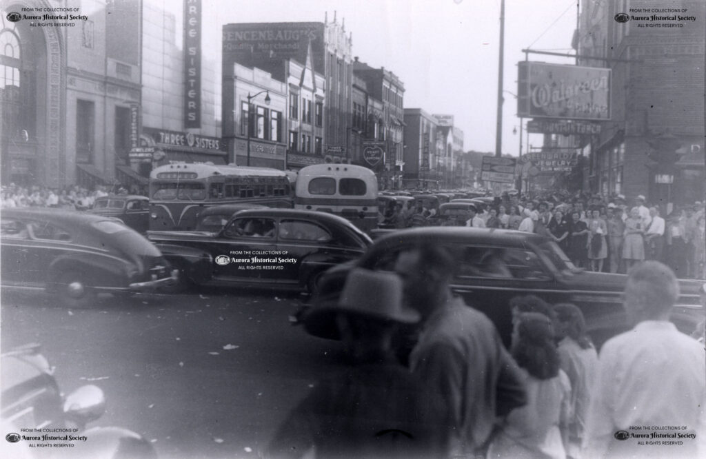 August 2020: This month in history — August 14, 1945, V-J Day | Aurora ...